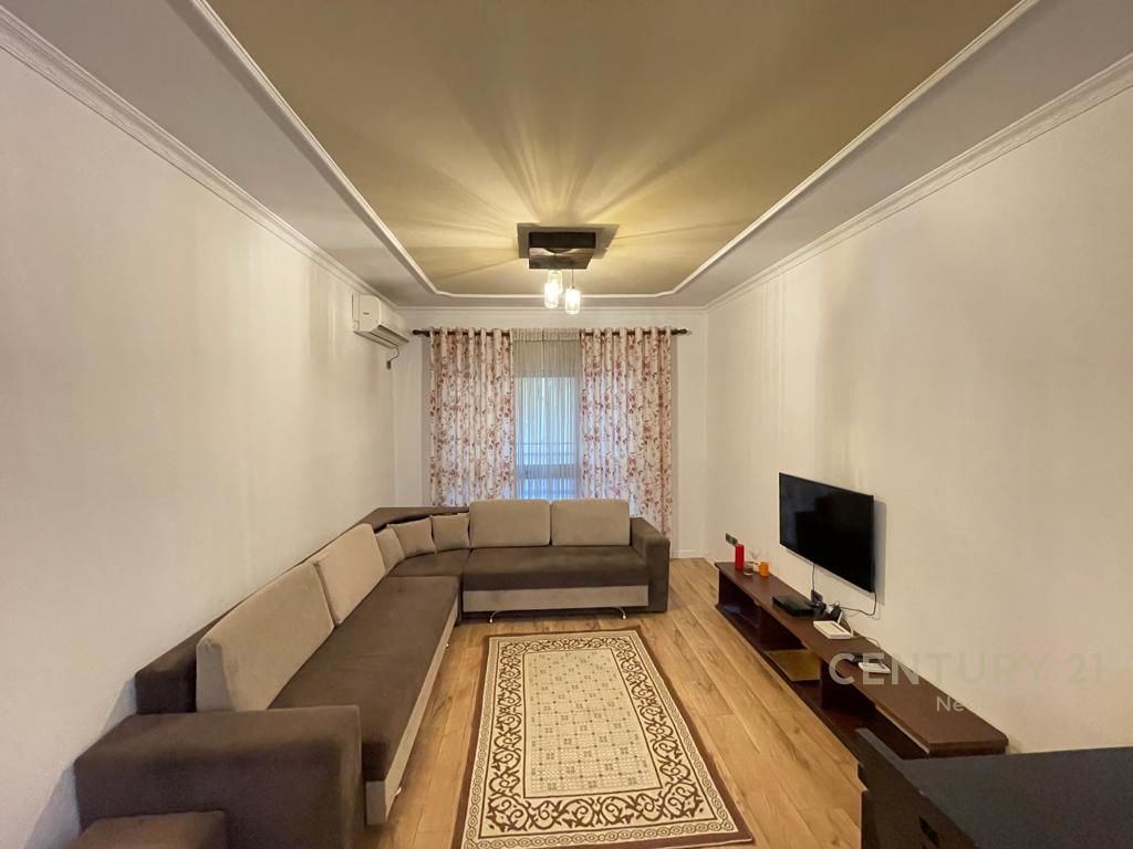 Qira, Apartament 2+1 ,Astir ,Tirane - Century 21 Albania