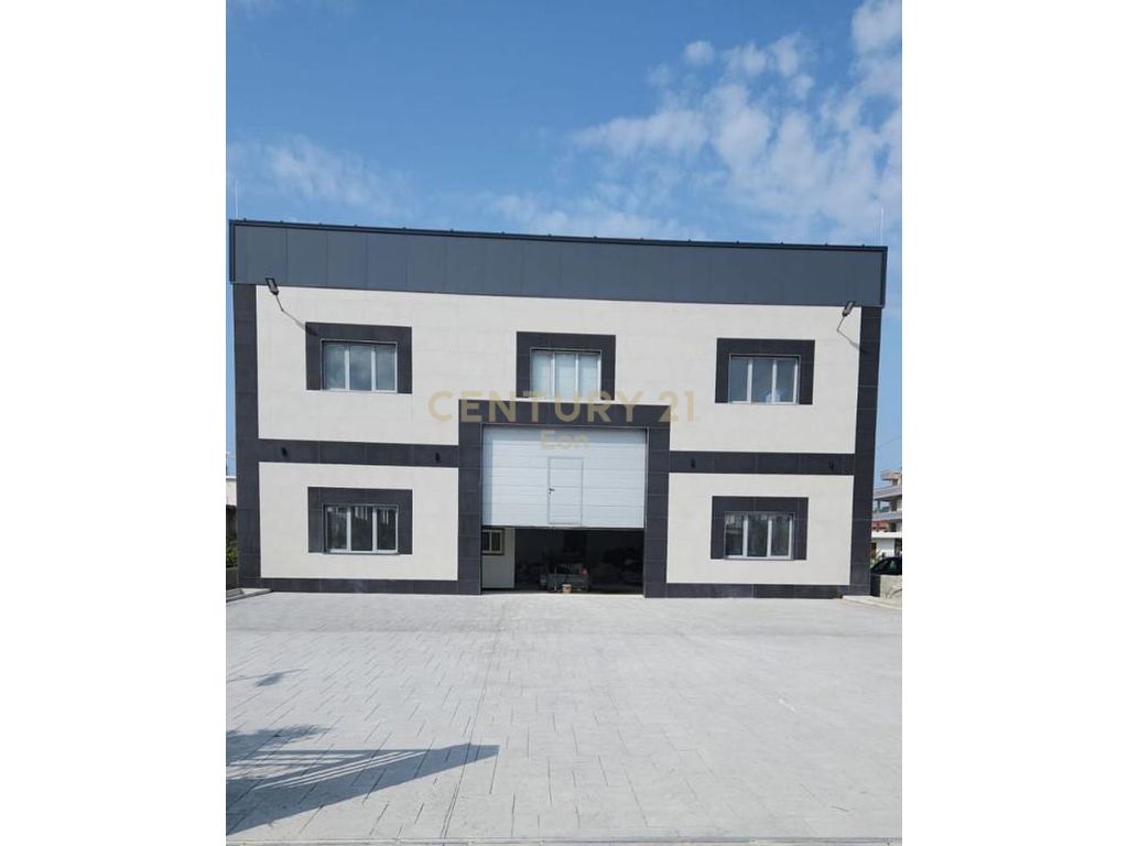 JEPET KAPANON ME QIRA NE ZONEN E KENETES! - Century 21 Albania