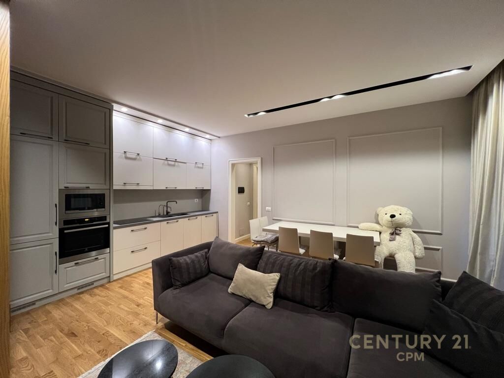 Apartament 1+1 per Qira tek Kopshti Botanik - Century 21 Albania