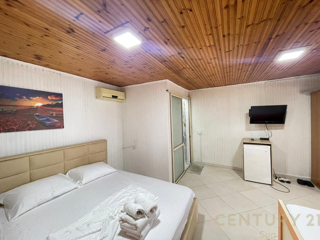 HOTEL FOR RENT IN VLORE! - Vlore, Jonufer - Dua Shpi